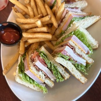 BACKSTOP BAR & GRILL - Updated October 2025 - 136 Photos & 279 Reviews ...