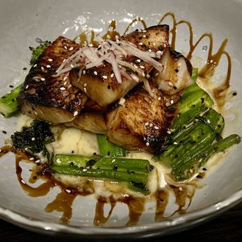 GUARD AND GRACE MODERN STEAKHOUSE - 1022 Photos & 410 Reviews - 500 ...