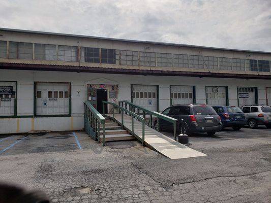 THE SLATINGTON MARKETPLACE - Updated July 2024 - 36 Photos & 18 Reviews ...