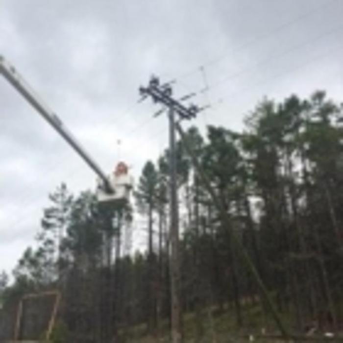 BC POLE - Updated February 2025 - 11 Photos - 435 McLean Road, Barrière ...