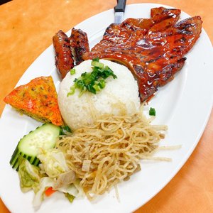 COM TAM THUAN KIEU - 364 Photos & 296 Reviews - 1990 W Orange Grove Rd ...