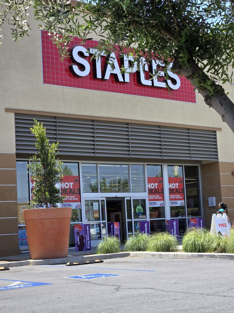 STAPLES - Updated December 2025 - 56 Photos & 73 Reviews - 30450 Haun ...