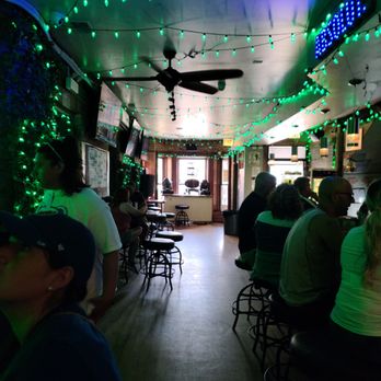 THE DUGOUT - Updated December 2025 - 73 Photos & 99 Reviews - 950 W ...