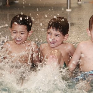 ENUMCLAW AQUATIC CENTER - Updated May 2025 - 420 Semanski St S ...