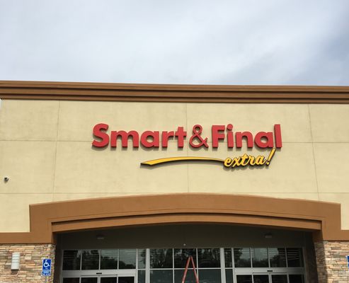 SMART AND FINAL EXTRA - Grocery - 3424 S Mooney Blvd, Visalia, CA ...