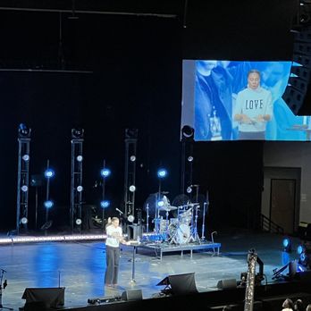 CROSSROADS CHRISTIAN CHURCH - Updated January 2026 - 81 Photos & 64 ...