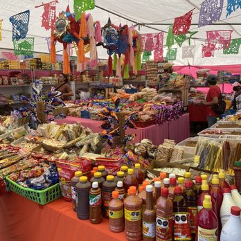 SPRING VALLEY SWAP MEET - Updated July 2025 - 412 Photos & 195 Reviews ...