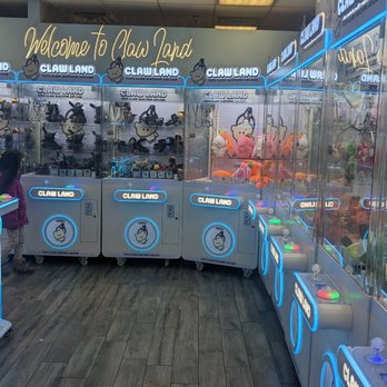 CLAW LAND - Updated December 2025 - 72 Photos & 25 Reviews - 2645 White ...