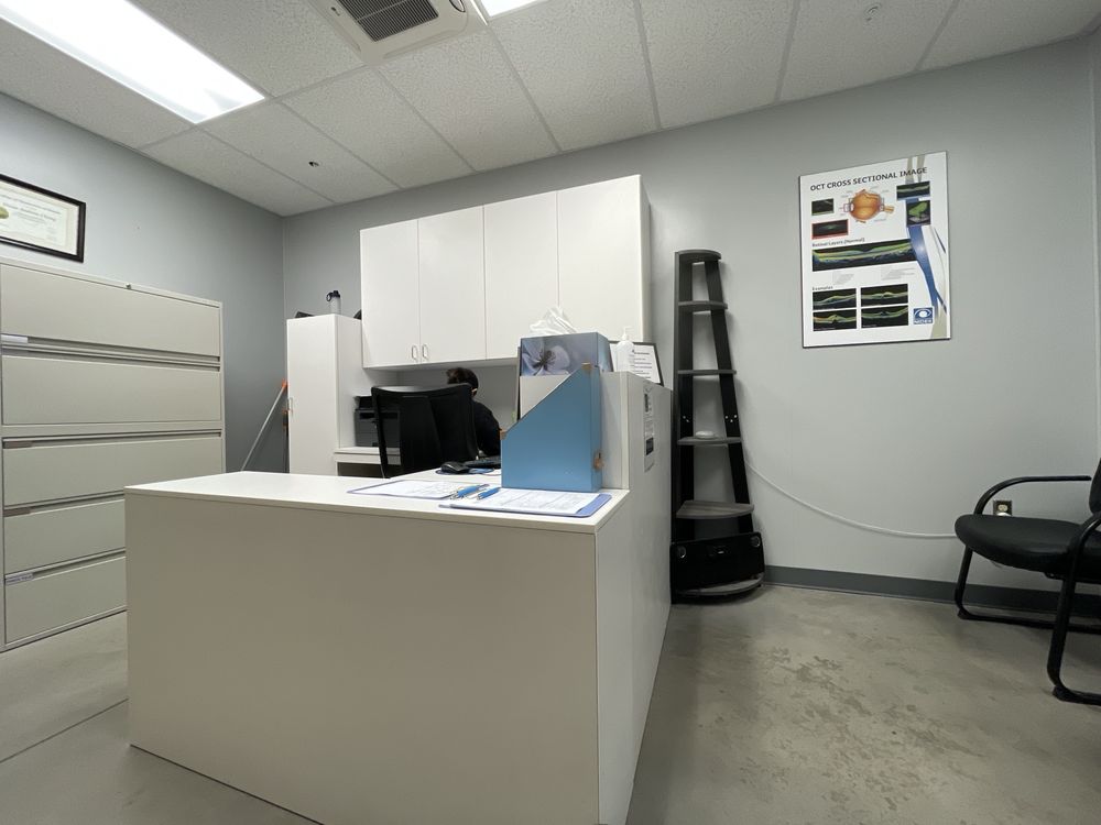 SIVAN CHONG OPTOMETRY - Updated December 2025 - 7500 Pin Oak Drive ...