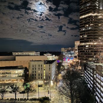 HAMPTON INN & SUITES ATLANTA MIDTOWN - Updated August 2025 - 272 Photos ...