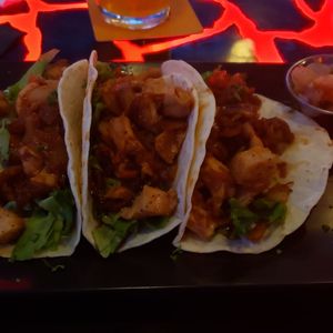 STONEBRIDGE GRILLE & TAVERN - 28 Photos & 70 Reviews - 1497 Boardman ...