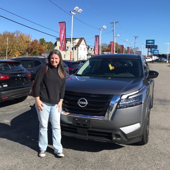 STATELINE NISSAN - Updated May 2025 - 32 Photos & 96 Reviews - 845 ...