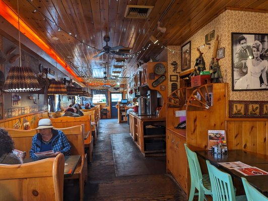 JOHNNY REBS’ TRUE SOUTH - Updated May 2024 - 1587 Photos & 1480 Reviews ...