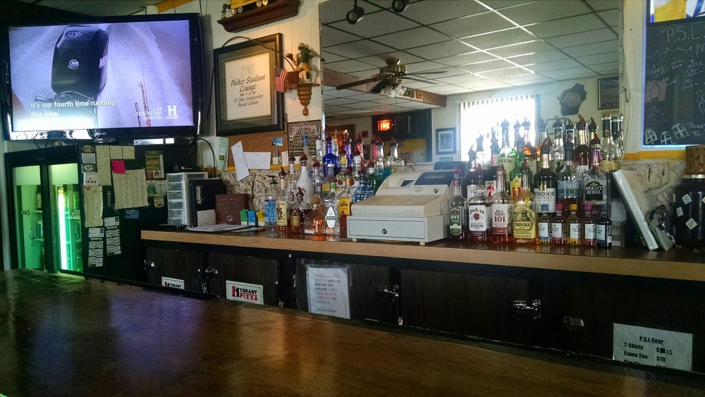 PACKER STADIUM LOUNGE - Updated October 2024 - 1342 S Broadway, Green ...