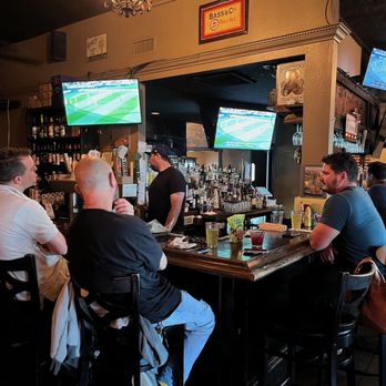 LUCKY FOOLS PUB - Updated November 2024 - 249 Photos & 415 Reviews - 75 ...