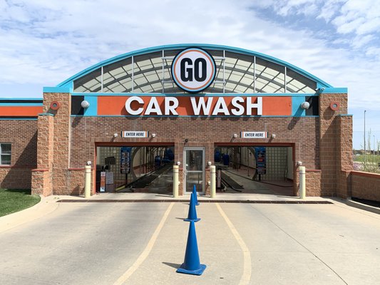 GO CAR WASH - OVERLAND PARK - Updated October 2025 - 23 Photos & 18 ...