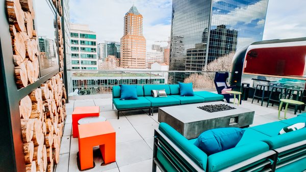 COLLECTIVE ON 4TH - Updated April 2025 - 20 Photos & 21 Reviews - 1818 ...