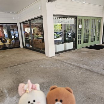 LADY ELAINE - Updated July 2025 - 352 Photos & 83 Reviews - 2752 ...