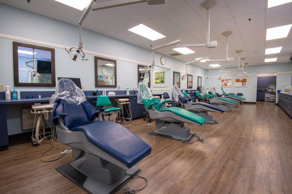 SMILES 4 LIFE - Updated December 2025 - 29 Photos - 401 S Utica Ave ...