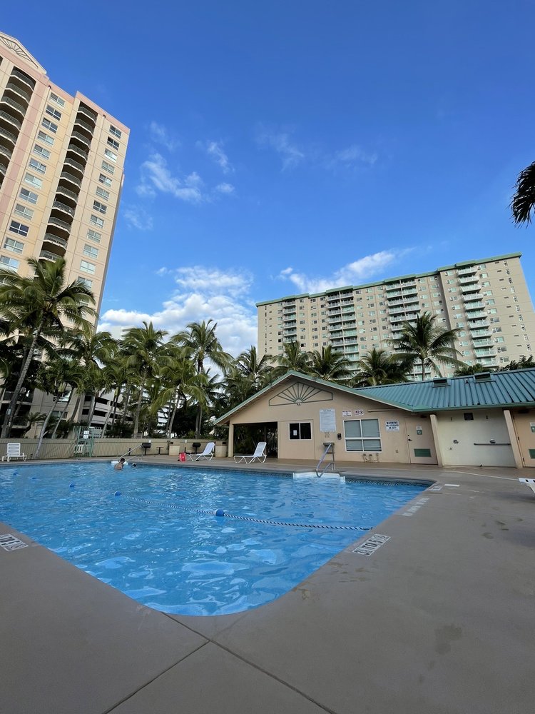 COUNTRY CLUB VILLAGE - Updated December 2025 - 11 Reviews - 1060 Ala ...