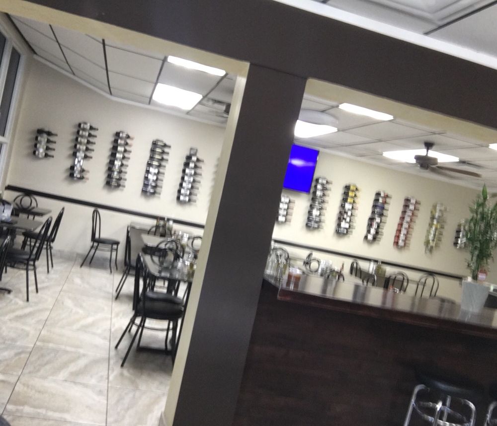 EL FARO LATIN CAFE - Updated September 2024 - 18 Photos & 22 Reviews ...