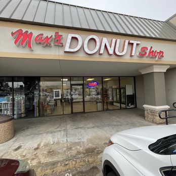 MAX’S DONUT SHOP - Updated December 2025 - 190 Photos & 354 Reviews ...