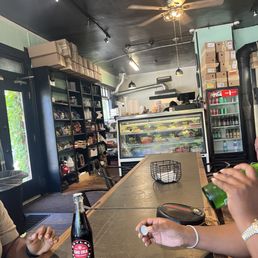 THE BROWN BAG DELI - Updated November 2024 - 437 Photos & 487 Reviews ...