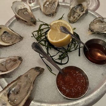 HALCYON - Updated July 2024 - 454 Photos & 300 Reviews - 114 Walnut St ...