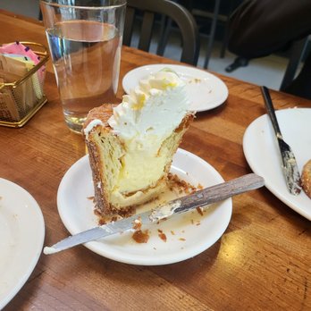 BEAUMONT BAKERY & CAFE - 453 Photos & 414 Reviews - 3979 Wasatch Blvd ...