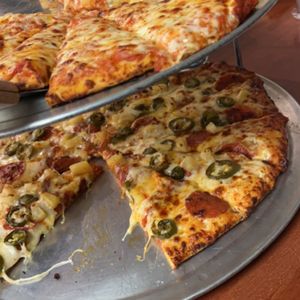 SLAP BOX PIZZA AND WINGS - Updated August 2025 - 21 Photos & 14 Reviews ...