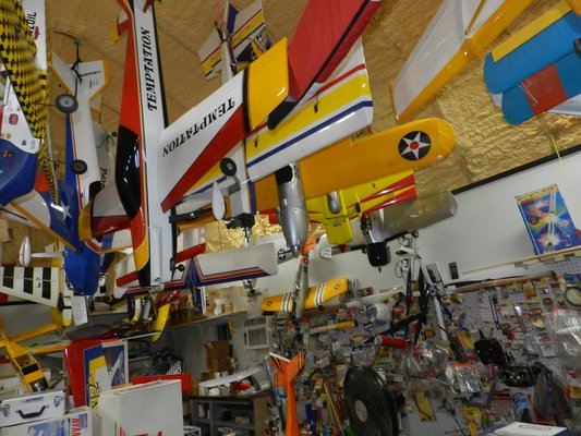 GOTTA KNOW JOE HOBBIES - Updated July 2025 - 80 Photos - 21403 ...