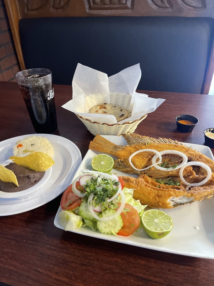 EL CHAPIN - ABERDEEN - 65 Photos & 11 Reviews - 106 W South St ...