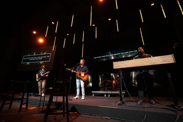 FAITHBRIDGE - Updated December 2025 - 16 Photos - 18000 Stuebner ...