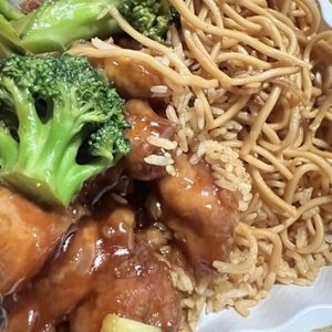 CHINA CHEF EXPRESS - 79 Photos & 149 Reviews - 1222 Obispo Ave, Long ...