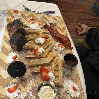 PROVERBIAL WINE BISTRO - Updated April 2025 - 199 Photos & 77 Reviews ...