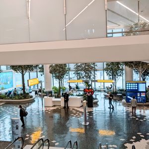 UNIQLO - 373 Photos & 410 Reviews - 666 5th Ave, New York, New York ...