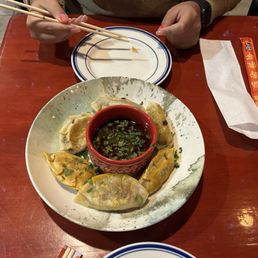 AXO - Updated December 2025 - 207 Photos & 102 Reviews - 4 N White ...