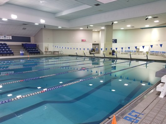 UNO AQUATIC CENTER - Updated September 2025 - 24 Photos - 6801 Franklin ...