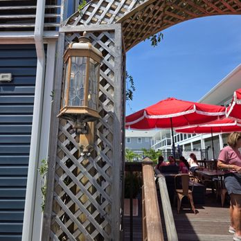 THE DEWEY POST - Updated December 2025 - 125 Photos & 93 Reviews - 1205 ...