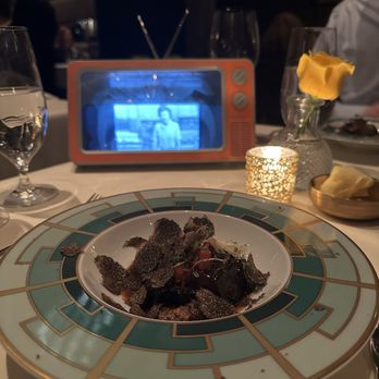 NEXT - Updated March 2025 - 2802 Photos & 846 Reviews - 953 W Fulton ...