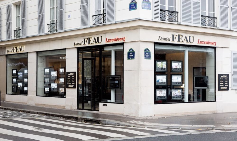 DANIEL FÉAU - Updated March 2024 - 21 rue Bonaparte, Paris, France ...
