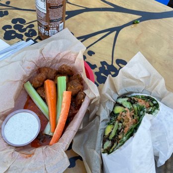 GREEN NEW AMERICAN VEGETARIAN - 1104 Photos & 1174 Reviews - 2022 N 7th ...