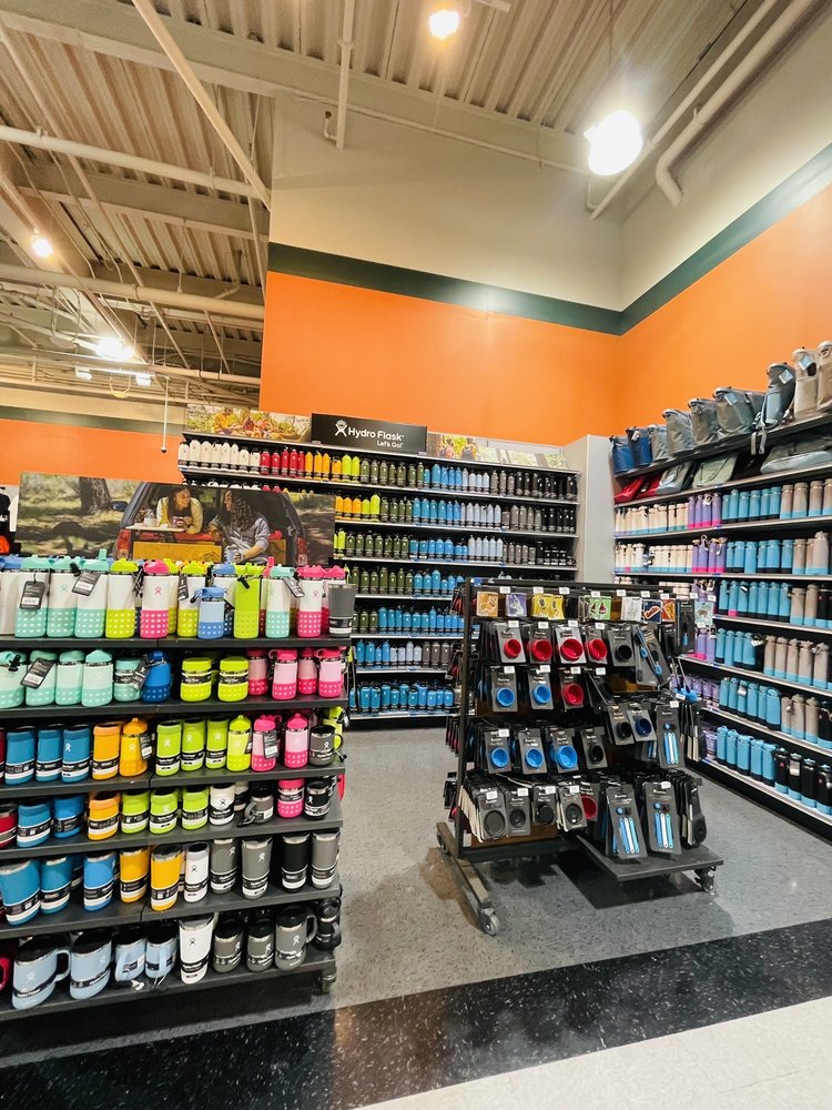 DICK'S Sporting Goods, Scottsdale | Roadtrippers