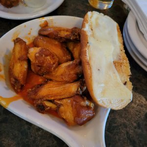 POOR RICHARDS - 54 Photos & 134 Reviews - 960 Brookwood Ctr, Fenton ...