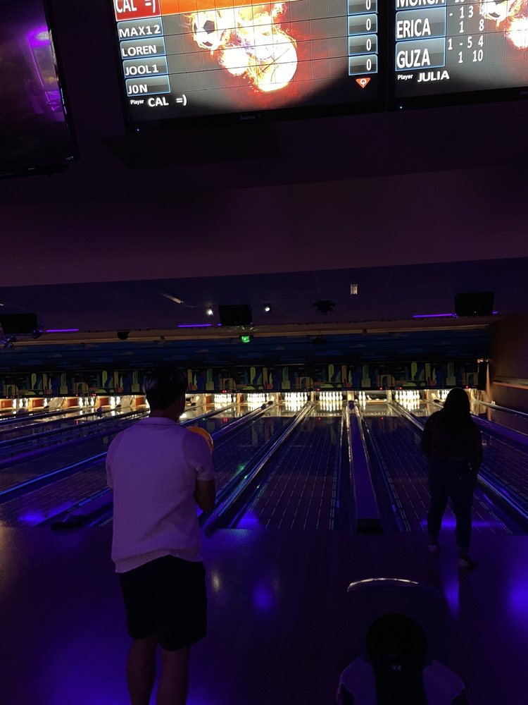 SCHWOEGLER PARK TOWNE LANES - Updated December 2025 - 26 Photos & 48 ...