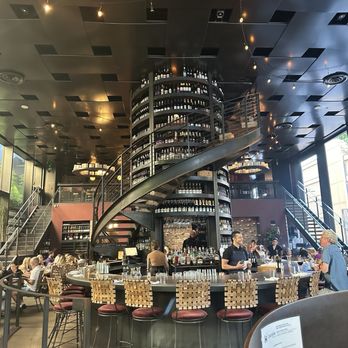 PURPLE CAFÉ AND WINE BAR - Updated September 2024 - 2640 Photos & 2920 ...