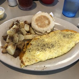 POQUOSON DINER - Updated December 2025 - 75 Photos & 77 Reviews - 480 ...