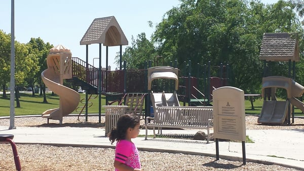 CHADWICK PARK - Updated July 2025 - 1953 London Ave, Manteca ...