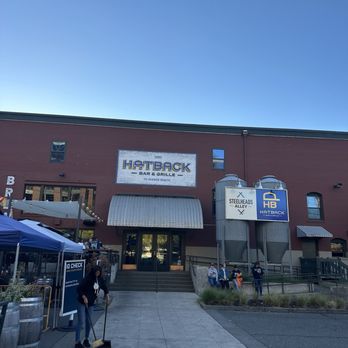HATBACK BAR & GRILLE - Updated March 2025 - 91 Photos & 92 Reviews - 1201 1st Ave S, Seattle ...
