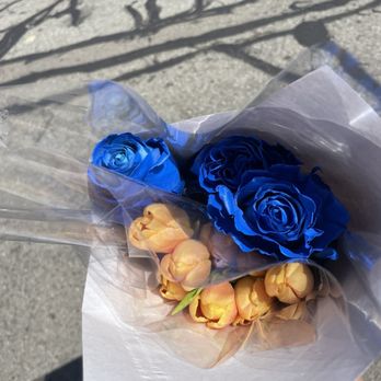OAKLAND FLOWER MARKET - Updated May 2026 - 348 Photos & 132 Reviews ...